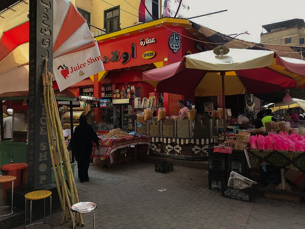 Aswan souq photo tour