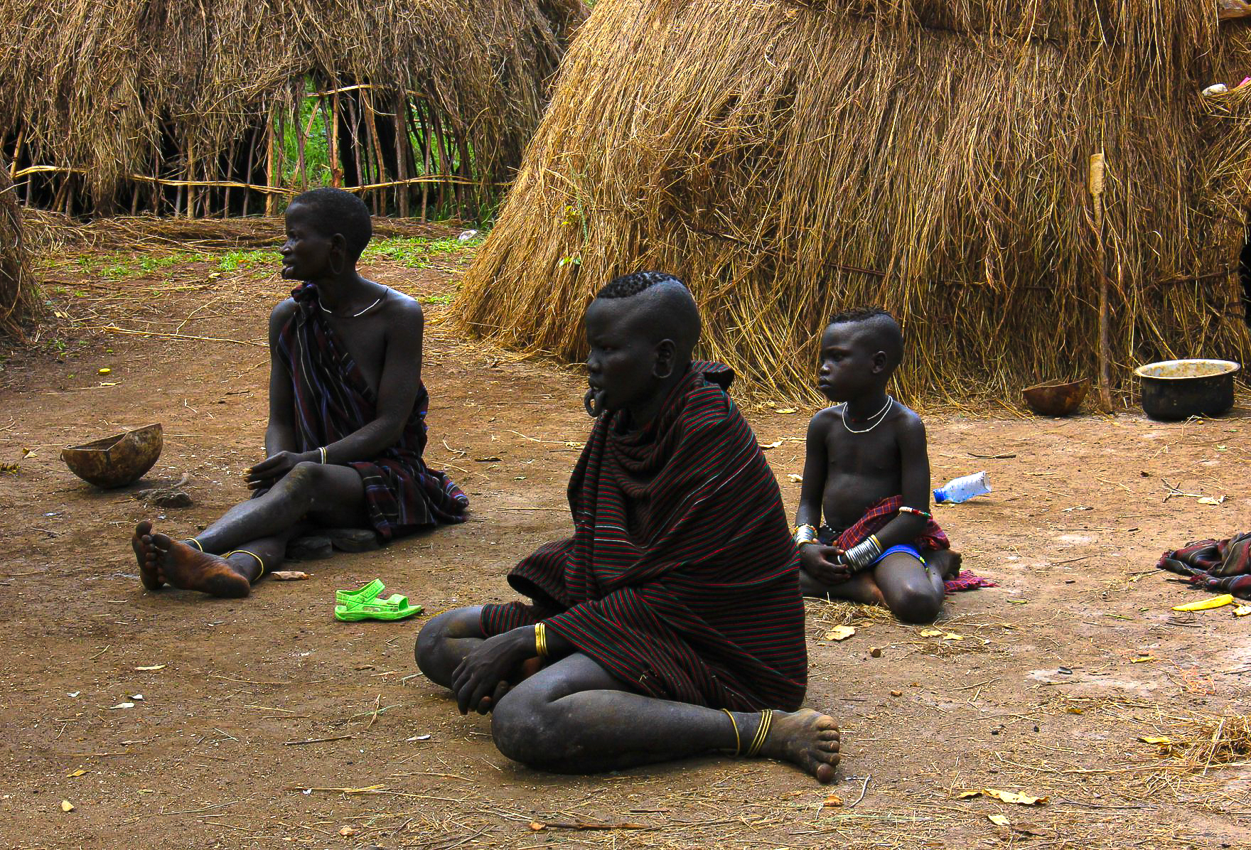 18 Real-Life Photos of Omo Valley Tribes in Ethiopia